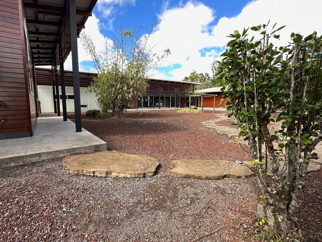 71-1411-1411 Puu Kamanu Ln, Kailua-Kona, HI 96740 - House Rental in ...