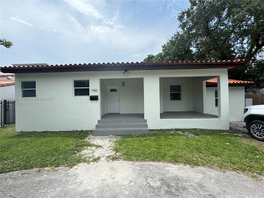 1782 SW 21st Ter Unit 0, Miami, FL 33145 - Room for Rent in Miami, FL | Apartments.com
