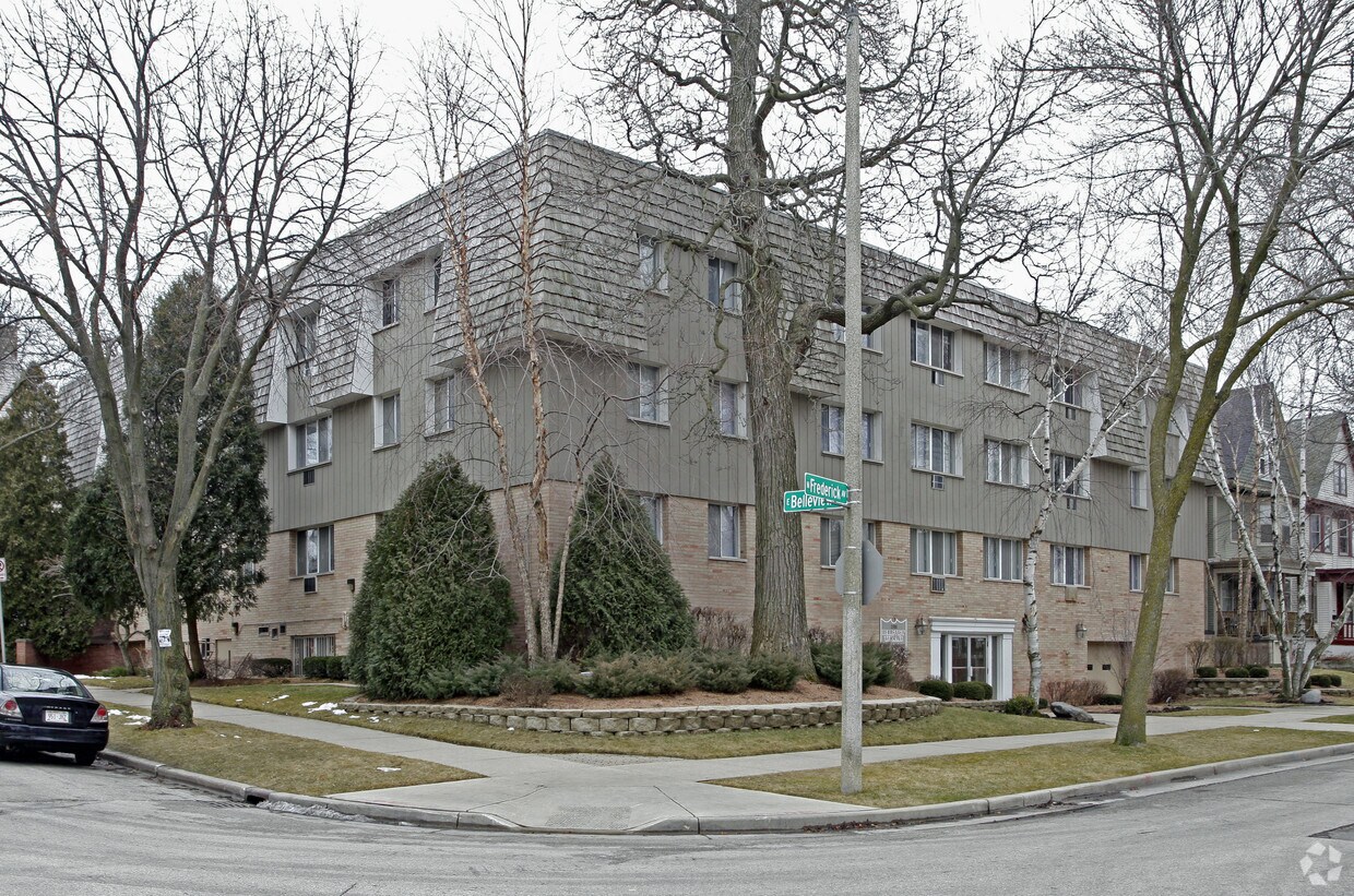 Belleview Terrace Apartments - 2588 N Frederick Ave Milwaukee, WI 53211 ...