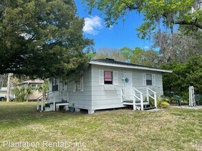 Downtown Crystal River Apartments under $2,500 - Crystal River, FL - 1 ...