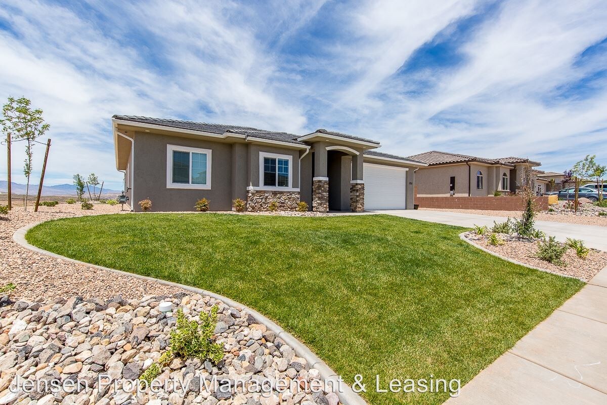 5950 Desert Crest Drive, St. George, UT 84790 - House Rental in St ...