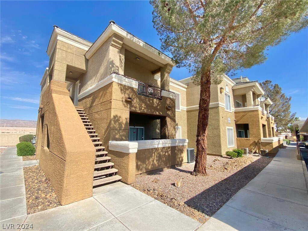 8070 W Russell Rd Unit 1093, Las Vegas, NV 89113 - Condo for Rent in ...