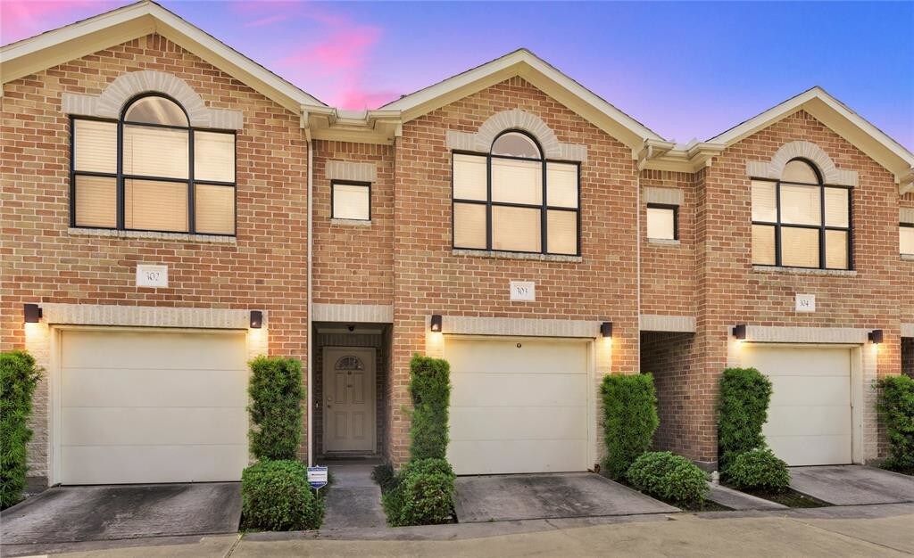 5941 S Loop E Unit 303, Houston, TX 77033 - Condo for Rent in Houston ...