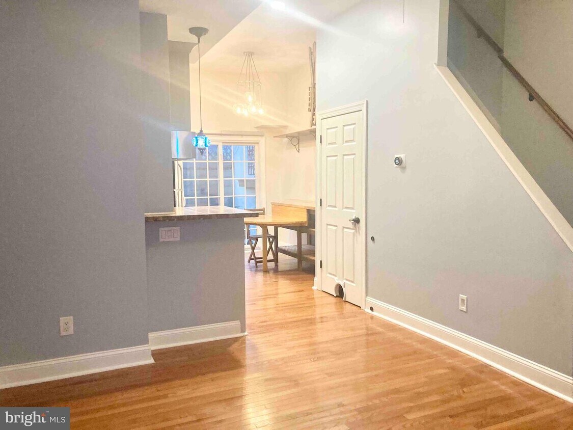 1132 Webster St, Philadelphia, PA 19147 - Townhome Rentals in ...