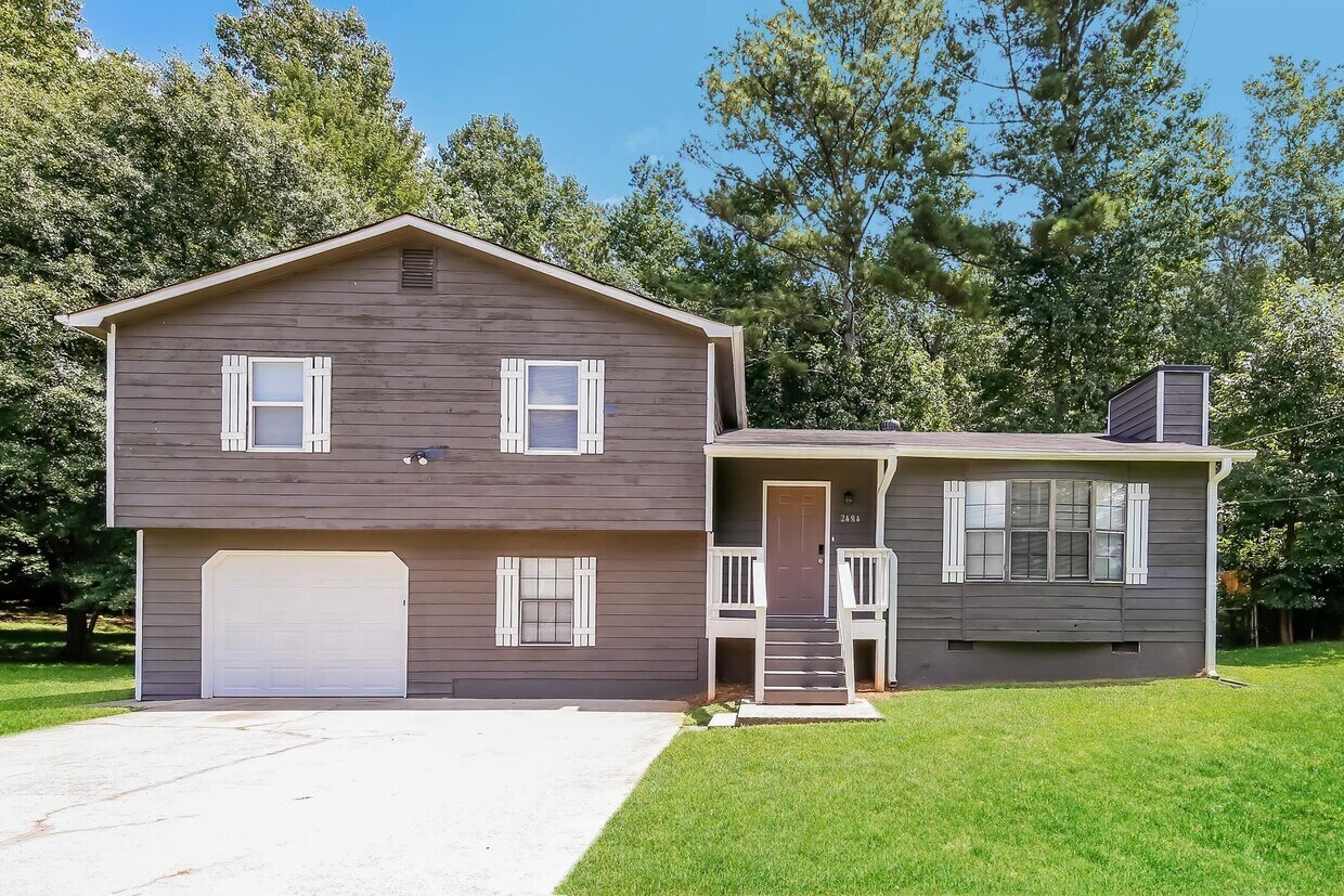 2484 Wood Meadows Dr Marietta, GA 30064 - Alquileres en Marietta, GA ...