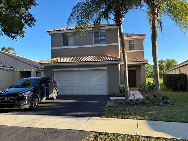 Magnolia Ridge Apartments for Rent with High Ceilings - Weston, FL ...