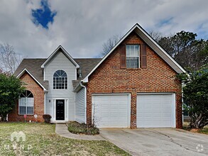 Overlook at Lake Ridge Apartments for Rent with a Yard - Riverdale, GA ...