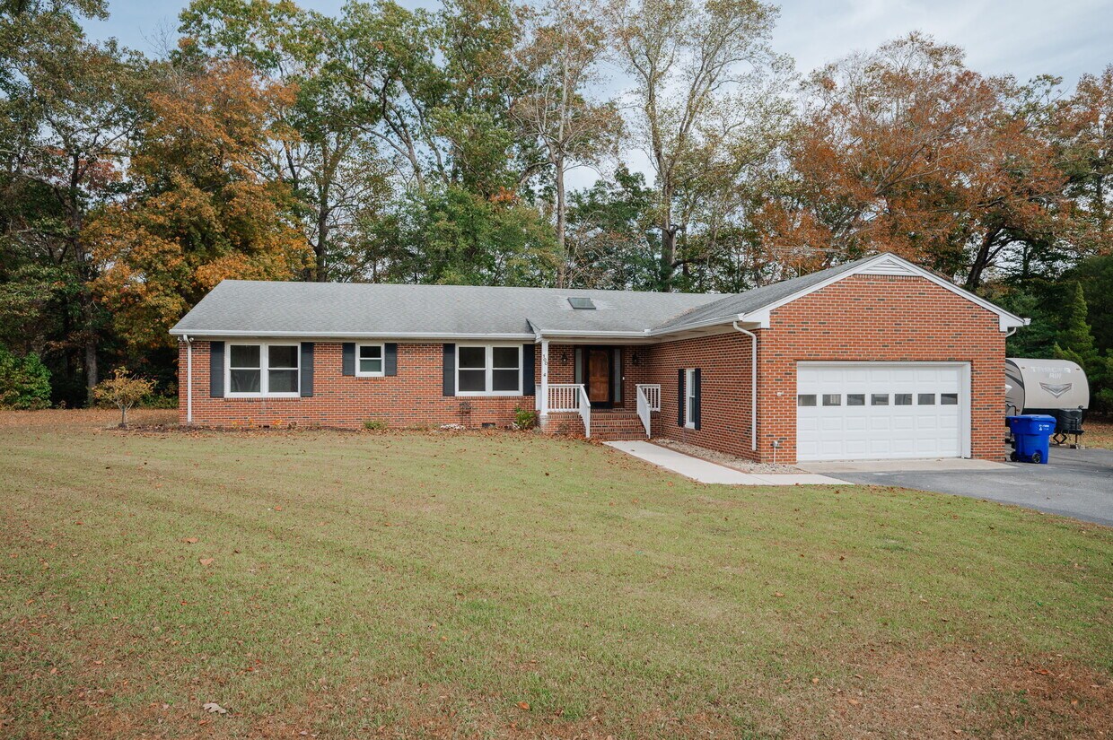 100 Ayers Creek Ln, Suffolk, VA 23434 - House Rental in Suffolk, VA ...