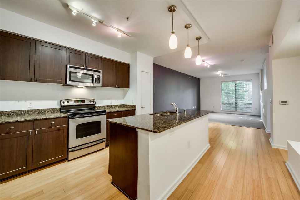 1810 N Garrett Ave Unit 4120, Dallas, TX 75206 - Condo for Rent in ...