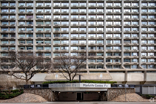 44 Charles West in Manulife Centre Apartments - 55 Bloor St W Toronto ...