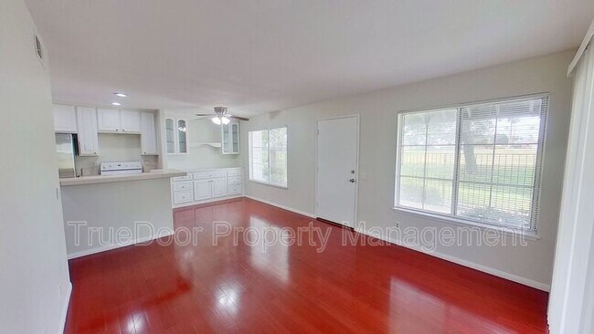 18272 Parkview Ln Unit #105, Huntington Beach, CA 92648 - Condo for ...