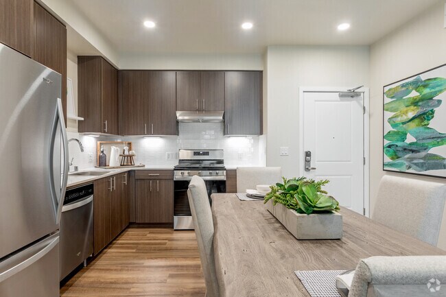 Santana Terrace - Apartments at 190 N Winchester Blvd Santa Clara, CA ...