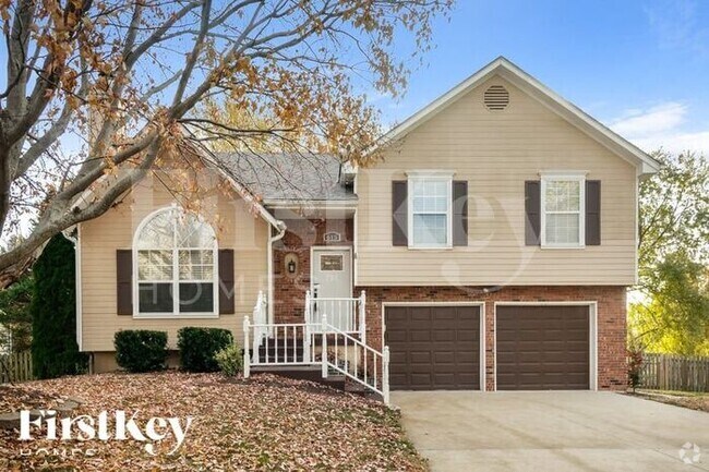 Canter Ridge Condos for Rent - Raymore, MO from | Apartments.com