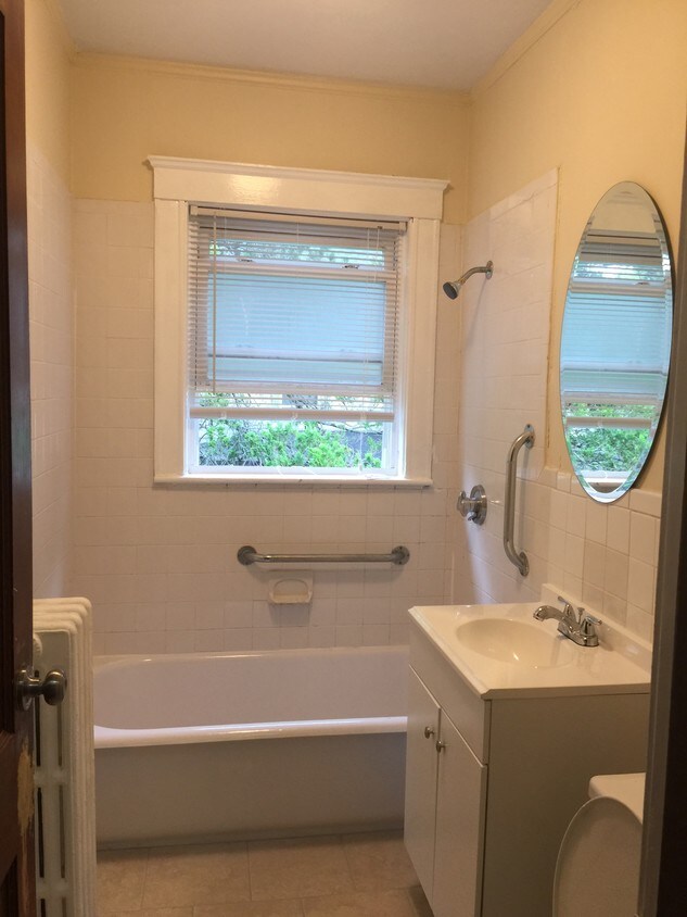 40 Mt Hope St, Boston, MA 02131 - 40 Mt Hope St Boston, MA 02131 ...