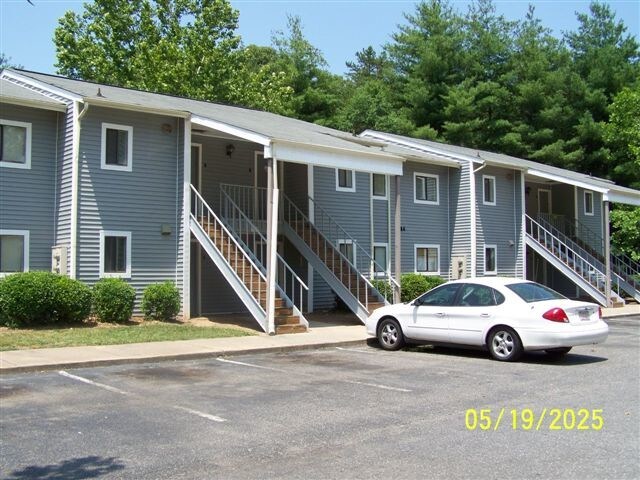 Rutherford Manor Apartments - Forest City, NC | Apartments.com