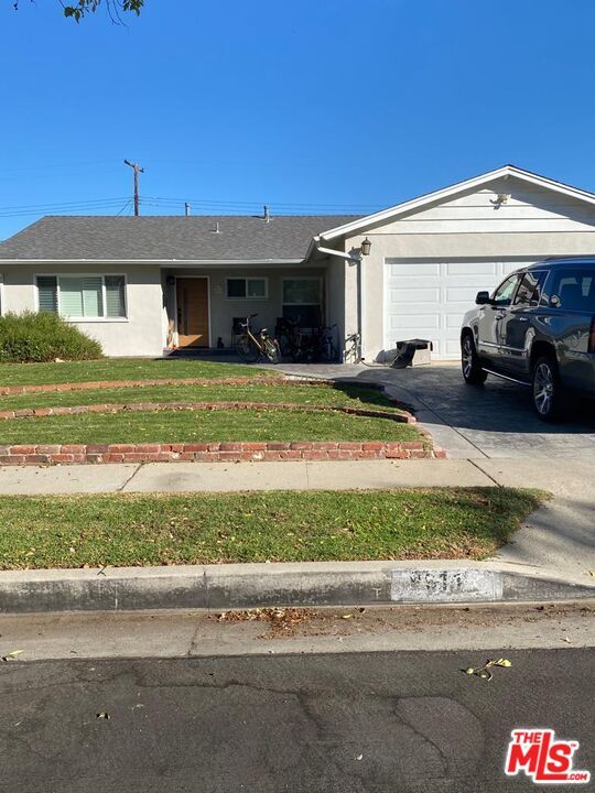 6914 Gross Ave, Los Angeles, CA 91307 - House Rental in Los Angeles, CA ...