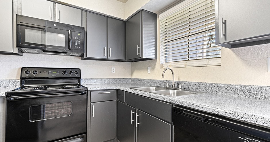 Venue at 8651 Apartments - 8651 Meadowbrook Blvd Fort Worth, TX 76120 ...