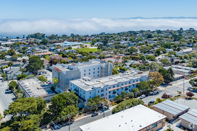 Downtown Pacific Grove Senior Living Apartments for Rent - Pacific ...