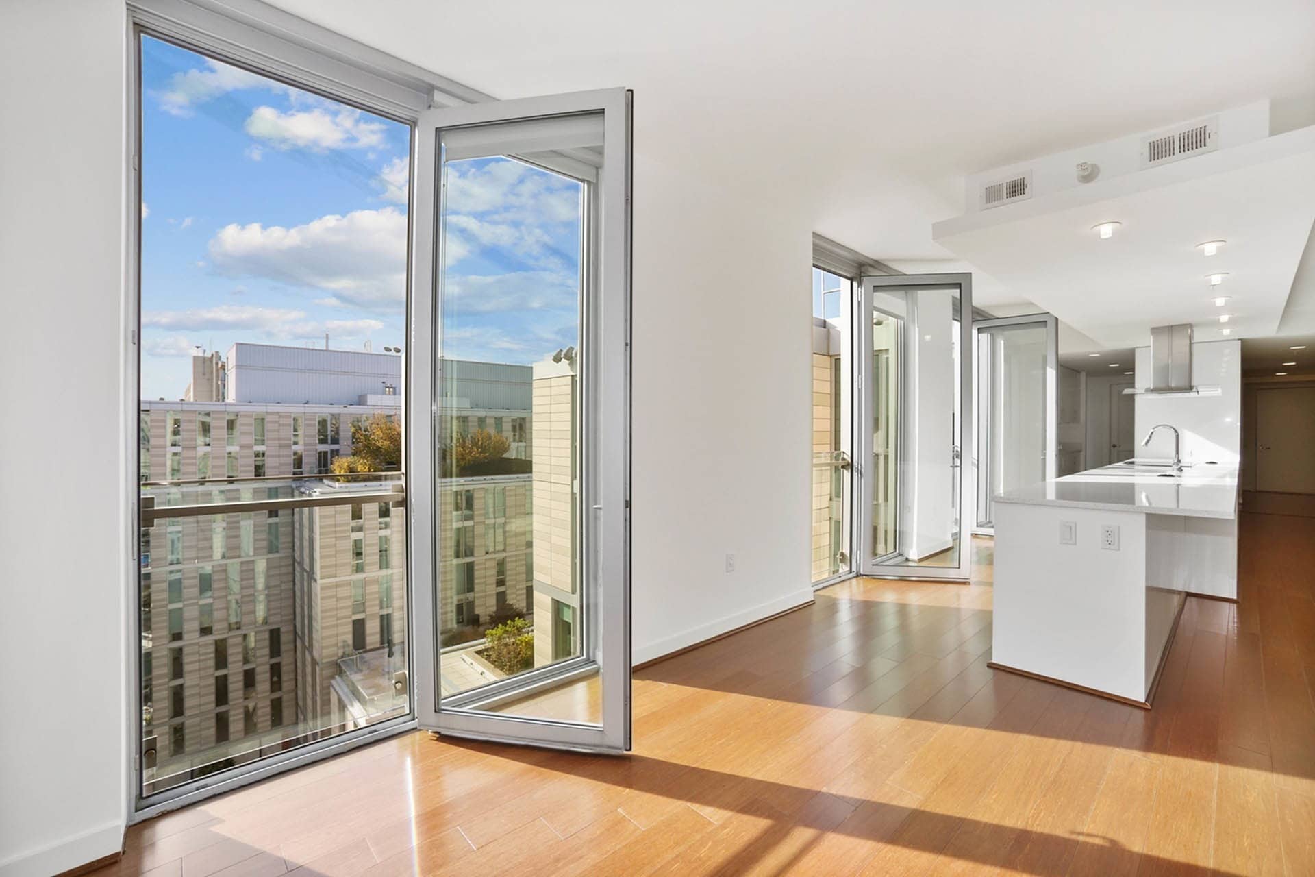 The Apartments at CityCenter - 825-875 10th St Nw Washington, DC 20001 ...