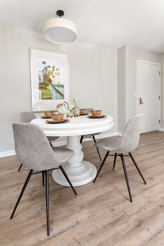 East Pointe Commons - 1404 N Van Buren St Milwaukee, WI 53202 ...