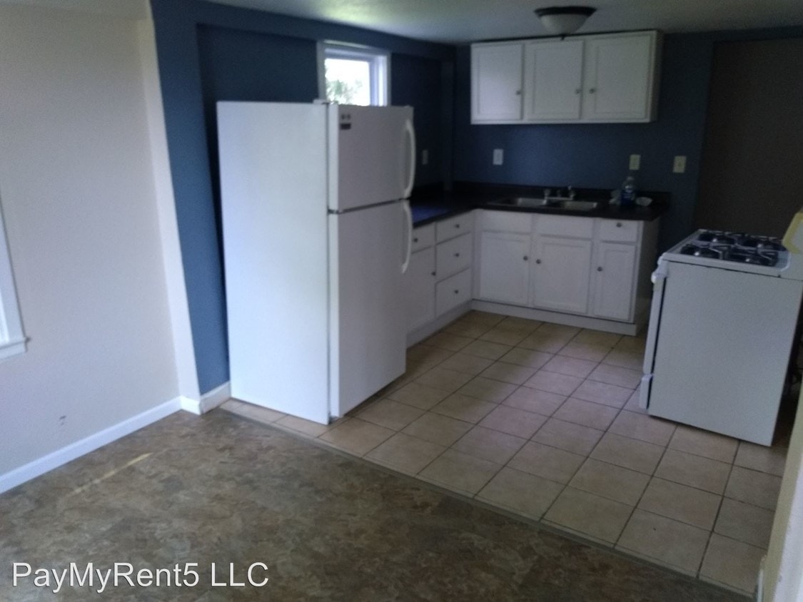 5230 W Mill Rd, Milwaukee, WI 53218 - House Rental in Milwaukee, WI ...