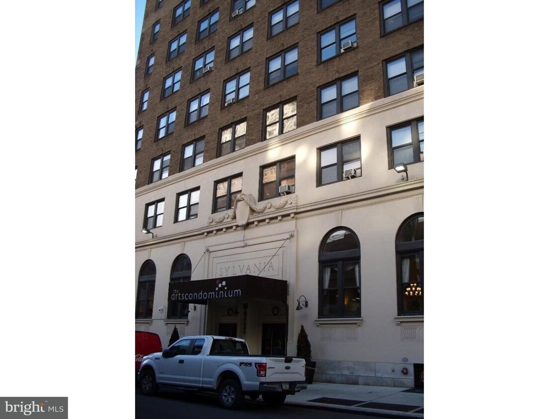 1324 Locust St Unit 312, Philadelphia, PA 19107 - Room for Rent in ...