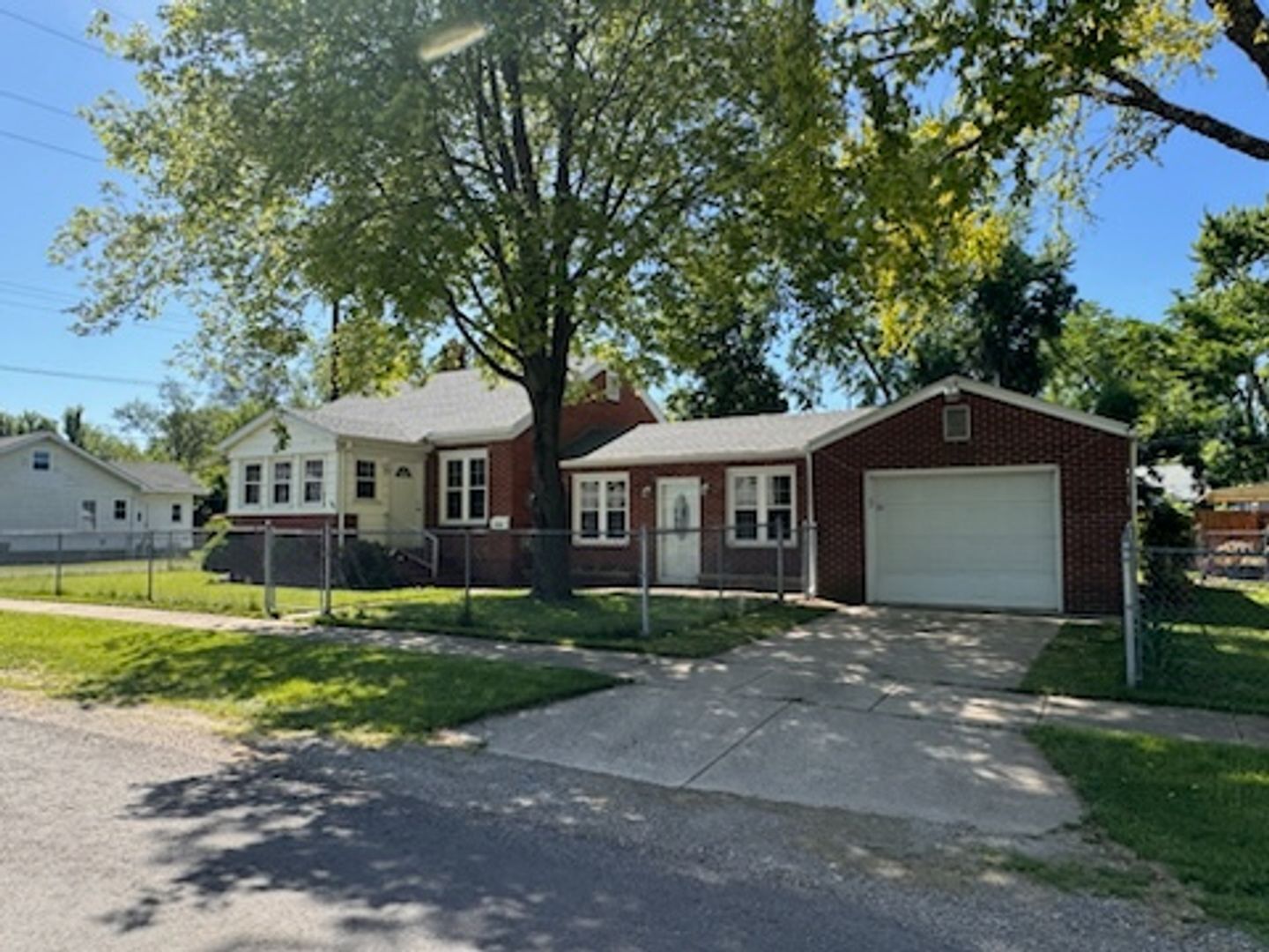 1530 E Morgan Ave, Springfield, IL 62703 - House Rental in Springfield ...