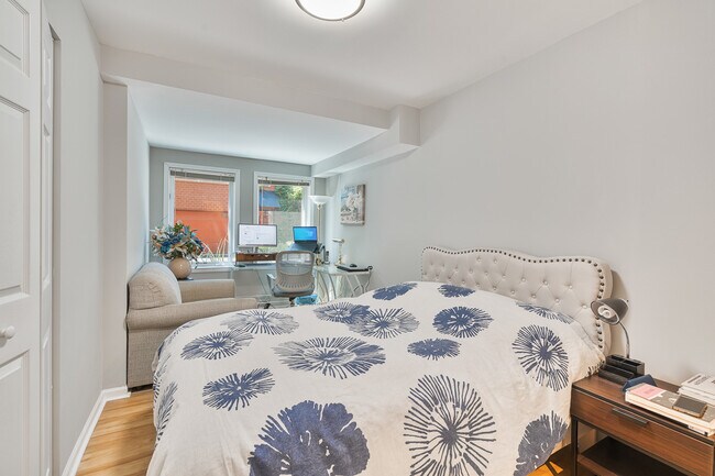 1312 S Federal St Unit A, Chicago, IL 60605 - Condo for Rent in Chicago ...