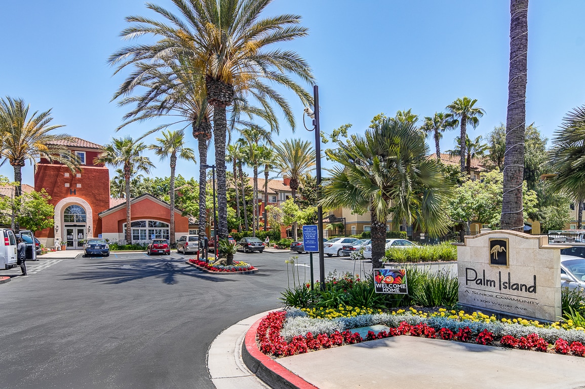 Palm Island 55+ Active Senior Community - 11300 Warner Ave Fountain ...