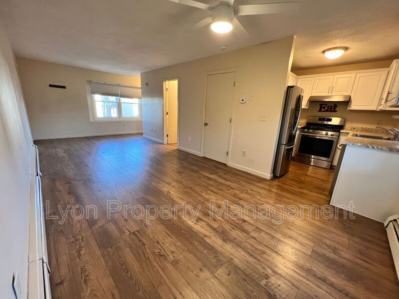 10 East St Unit 308, Cranston, RI 02920 - Condo for Rent in Cranston ...