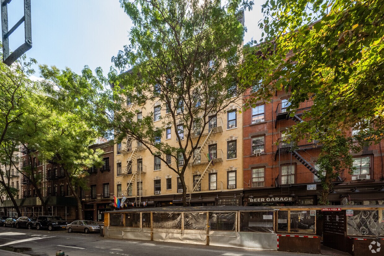 114-116 Christopher St, New York, NY 10014 - 114-116 Christopher St New ...