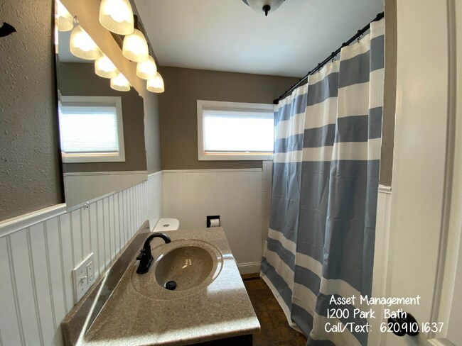 Apartments for Rent with Hardwood Floors in Albert KS