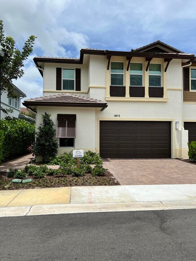 4813 Pointe Midtown Rd, Palm Beach Gardens, FL 33418 - Townhome Rentals ...