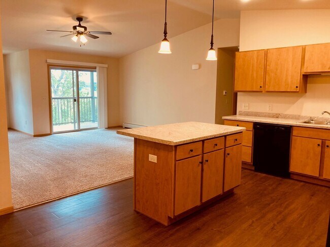 Moon Lake Estates - Apartments in Rice Lake, WI | Apartments.com