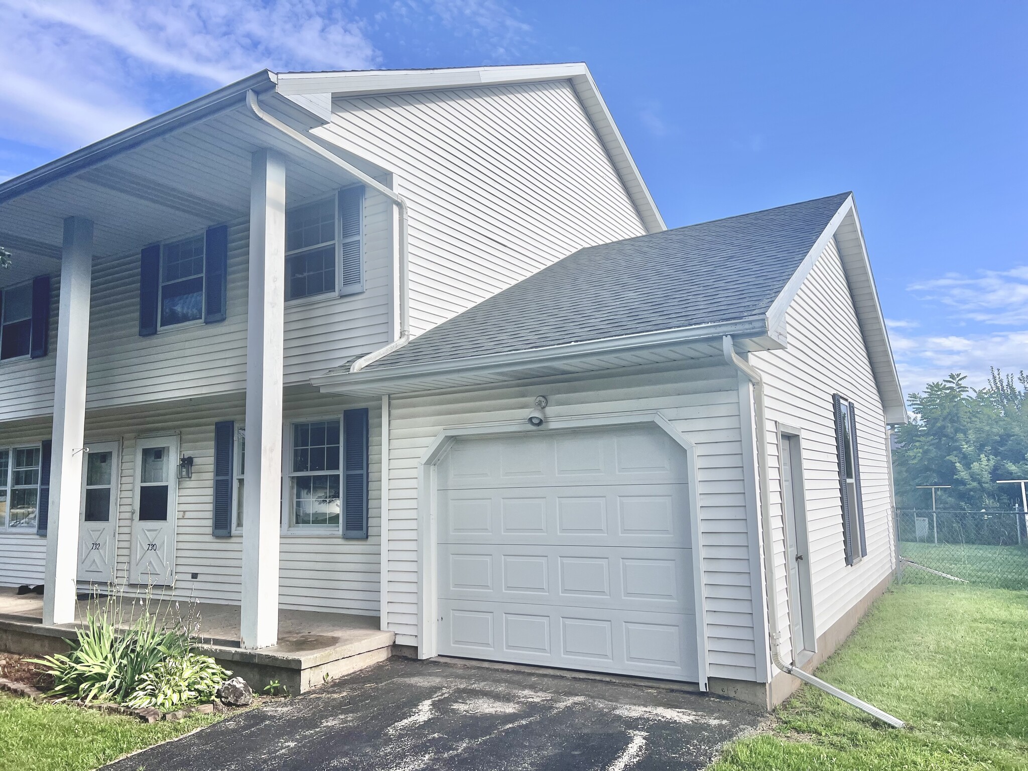 730 Crestview Dr Unit 730, Seymour Township, WI 54165 - Condo for Rent ...