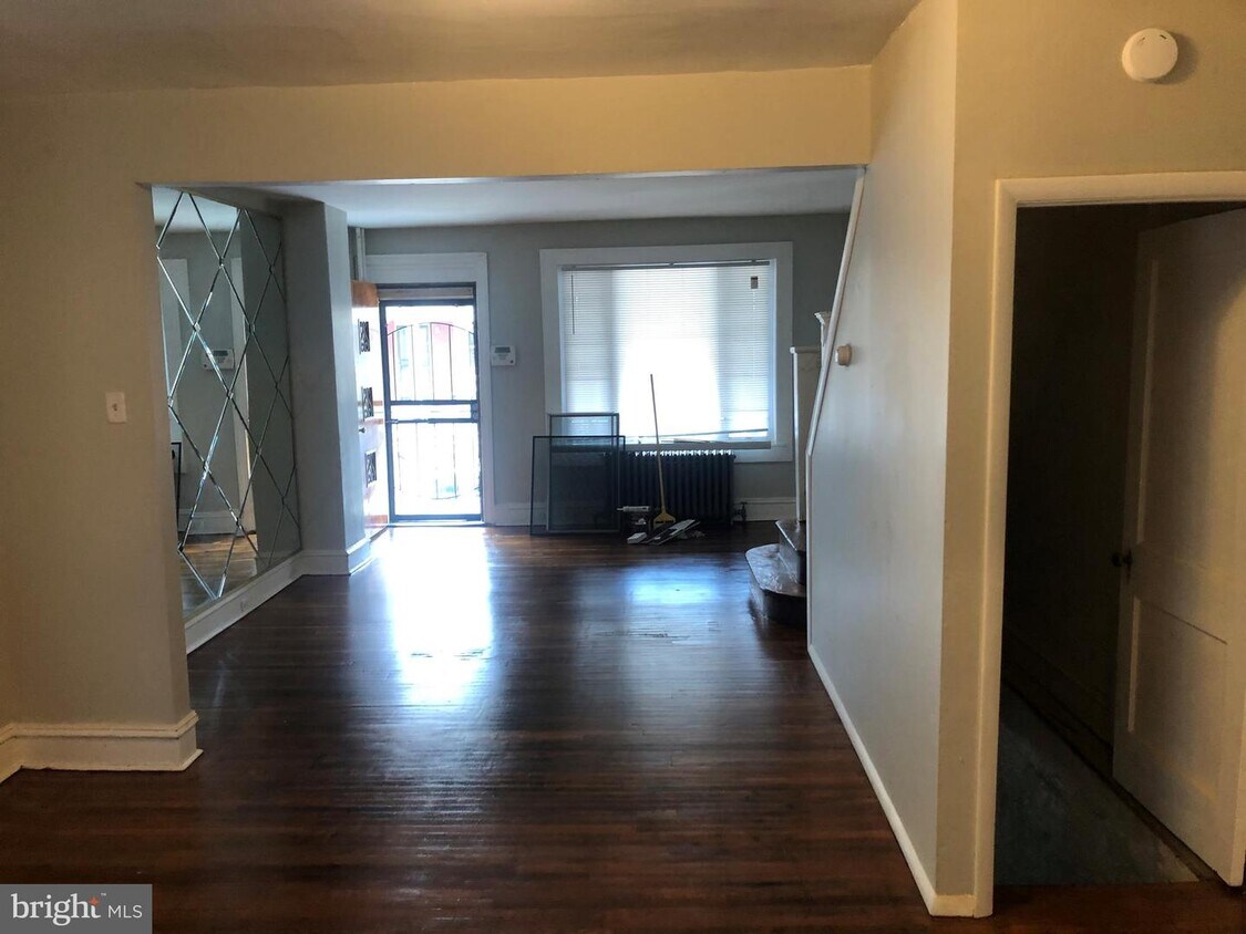 5833 Webster St, Philadelphia, PA 19143 - Townhome Rentals in ...