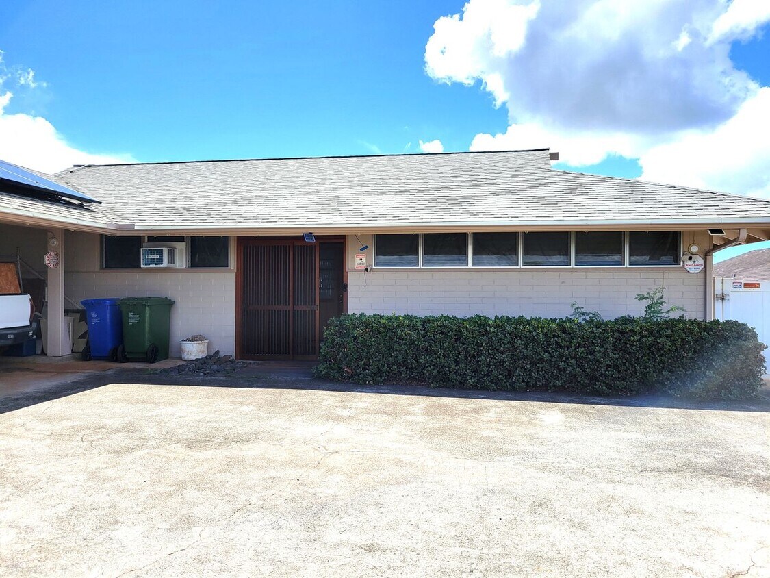 98-1175-1175 Iliee St, Aiea, HI 96701 - House Rental in Aiea, HI ...