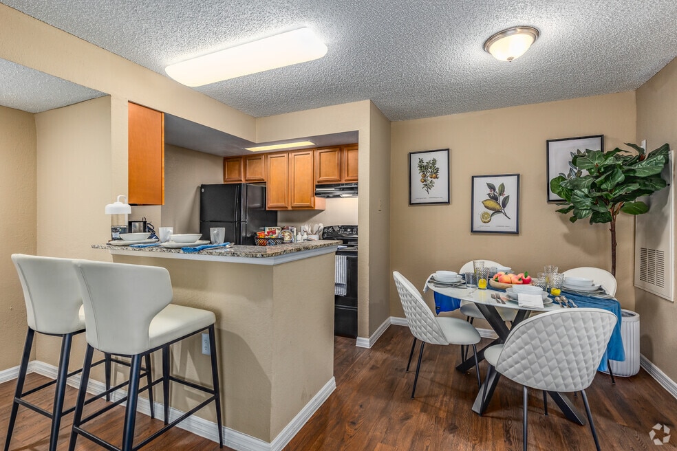 Apartments for Rent with a Walk-In Closet in Forest City FL ...