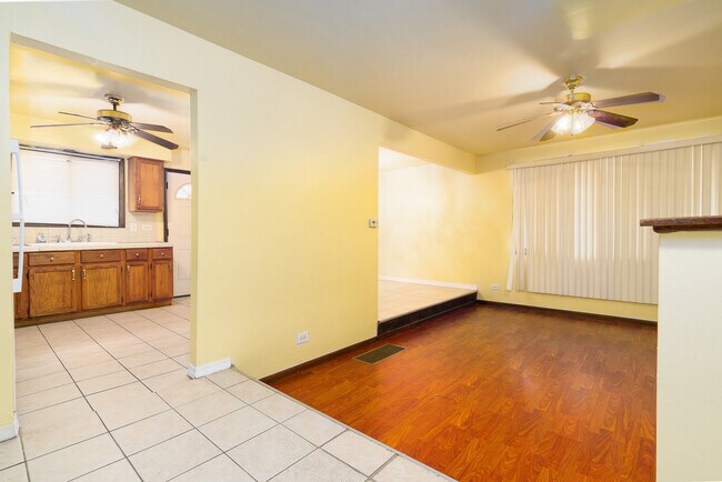 12215 S Green St, Chicago, IL 60643 - House Rental in Chicago, IL ...