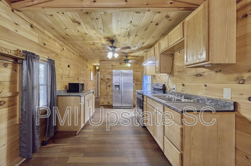 573 Singing Pines Rd, Seneca, SC 29678 - House Rental in Seneca, SC ...