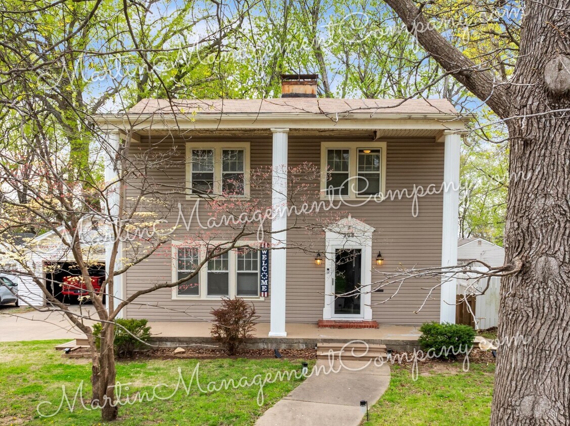 906 S Barrett Ave, Sedalia, MO 65301 - House Rental in Sedalia, MO ...