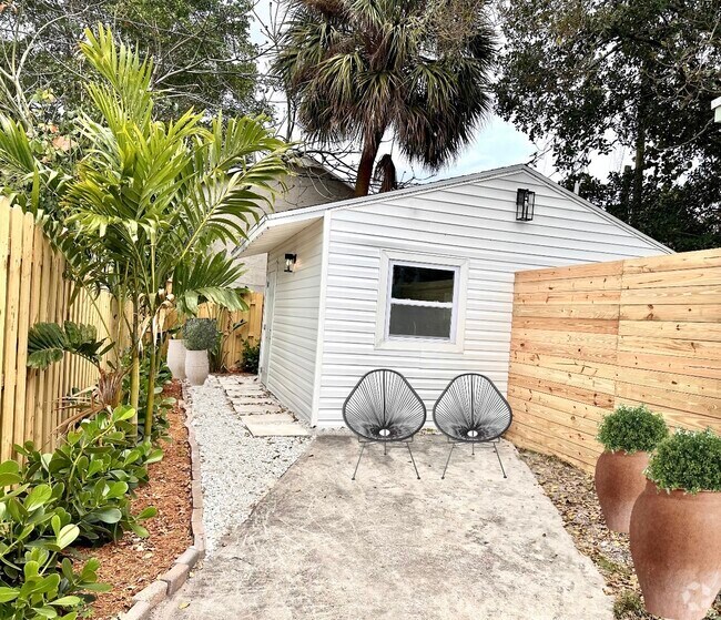 Historic Southland Park Gated Apartments for Rent - West Palm Beach, FL ...