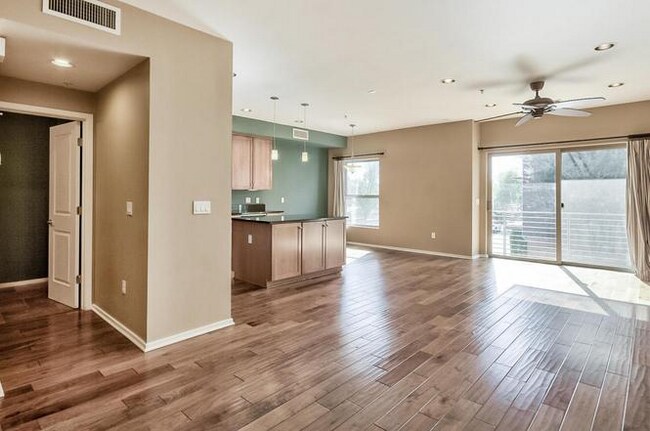 525 W Lakeside Dr Unit 105, Tempe, AZ 85281 | Apartments.com