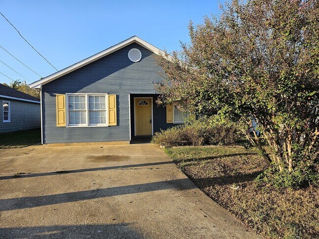 69 Ryan Loop, Phenix City, AL 36869 - House Rental in Phenix City, AL ...