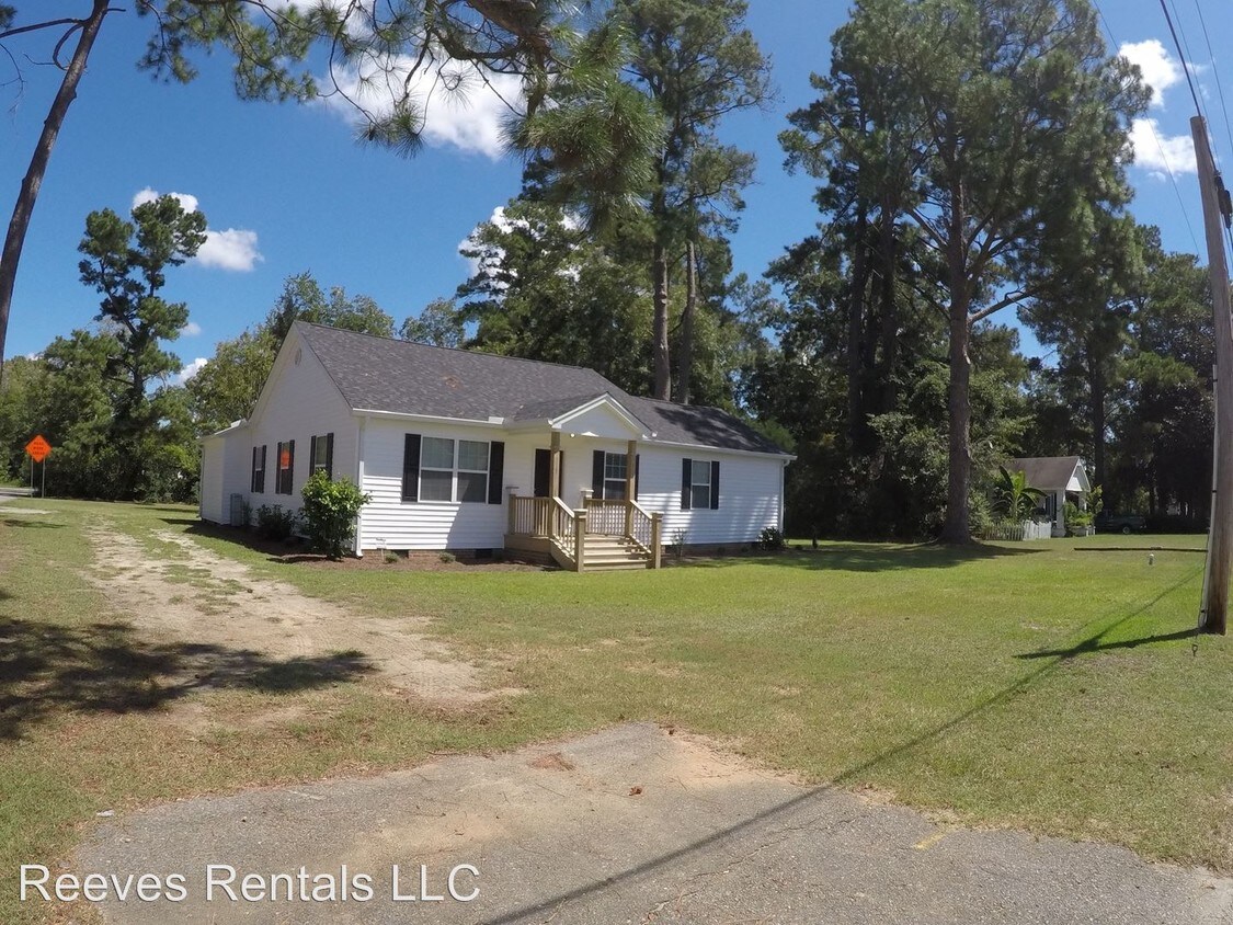 301 E George St, Saint George, SC 29477 - House Rental in Saint George ...