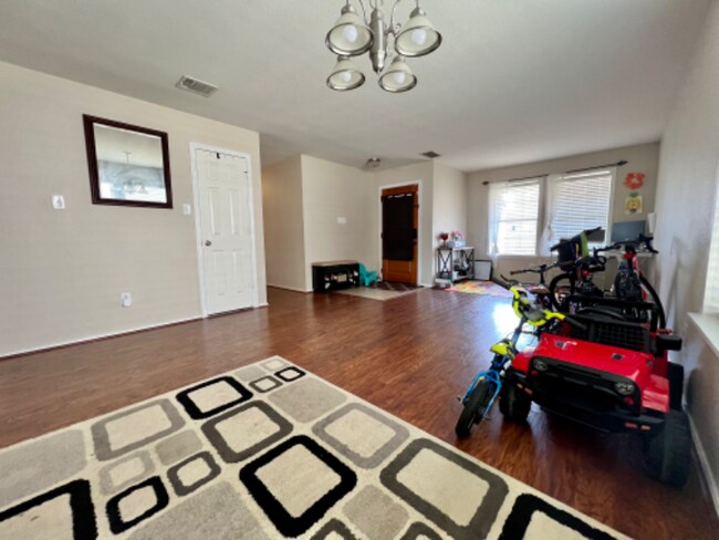 24707 Maple Crest, San Antonio, TX 78261 | Apartments.com