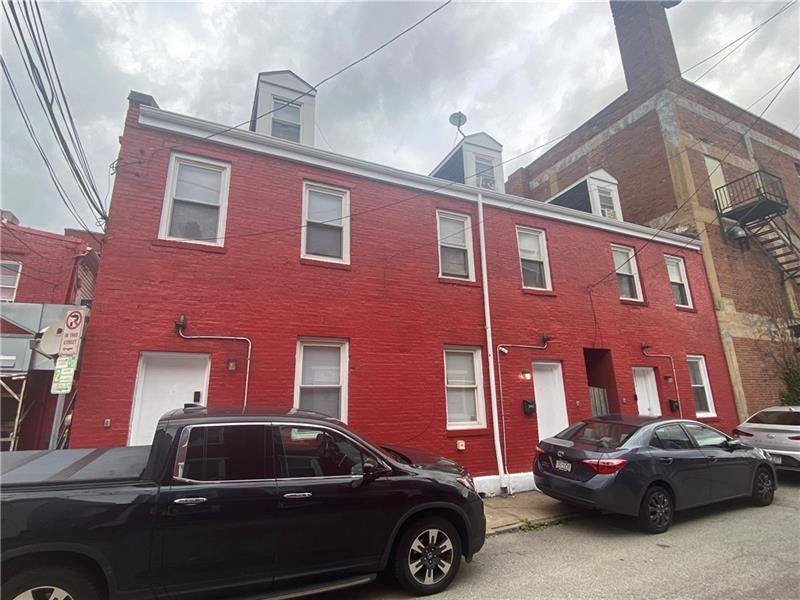 2025 Carey Way, Pittsburgh, PA 15203 - Townhome Rentals in Pittsburgh ...