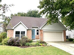 Cape Cod Village Apartments for Rent with Hardwood Floors ...