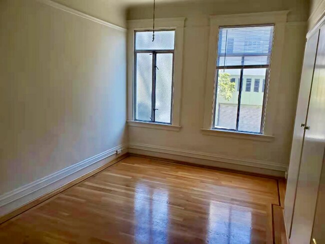 1580 Jackson St Unit 5, San Francisco, CA 94109 | Apartments.com