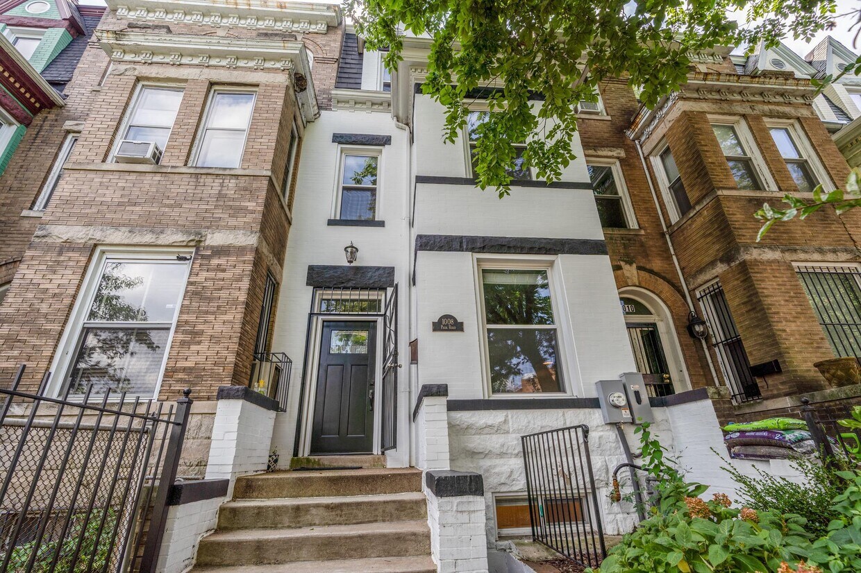 1008 Park Rd NW, Washington, DC 20010 - House Rental in Washington, DC ...